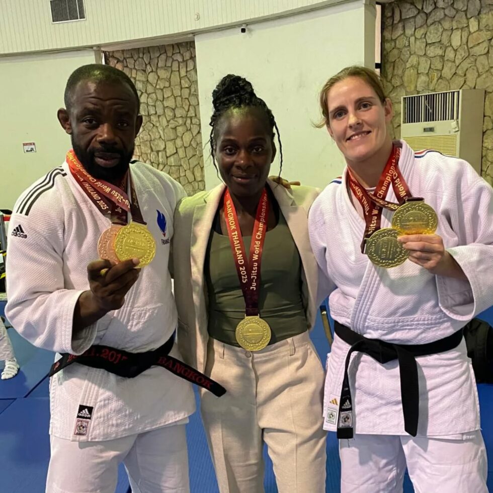 CHAMPIONNATS DU MONDE DE JUJITSU CHLOÉ LALANDE DÉCROCHE L’OR, PERCY ...